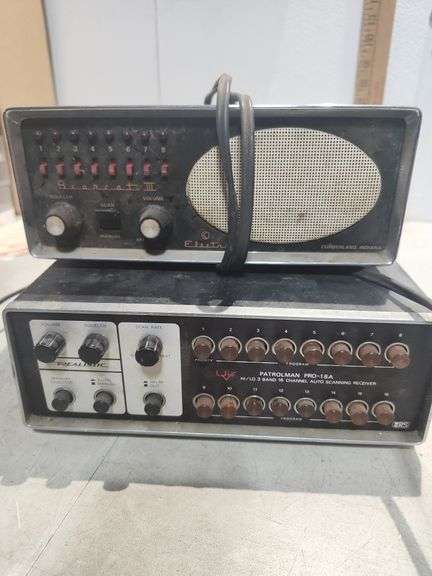Realistic Radio & Electra Bearcat III Receiver - Auction Ohio