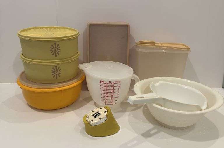 Tupperware - Auction Ohio