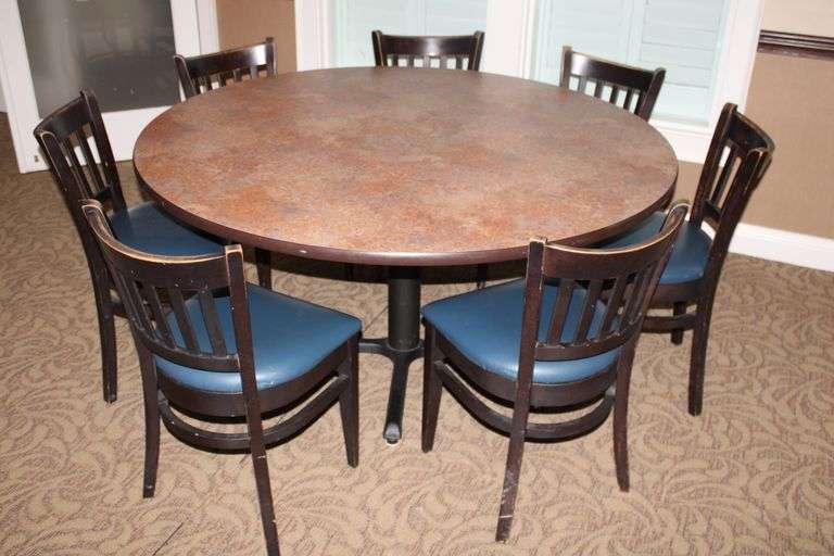 Round Dining Table & Seven Chairs - Auction Ohio