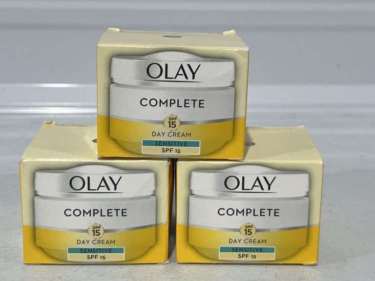 (3) Olay Complete SPF 15-Day Cream & (3) Olay Anti-Wrinkle SPF 15 ...
