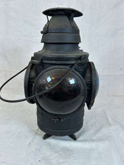 Handlan Switch Lamp - Auction Ohio