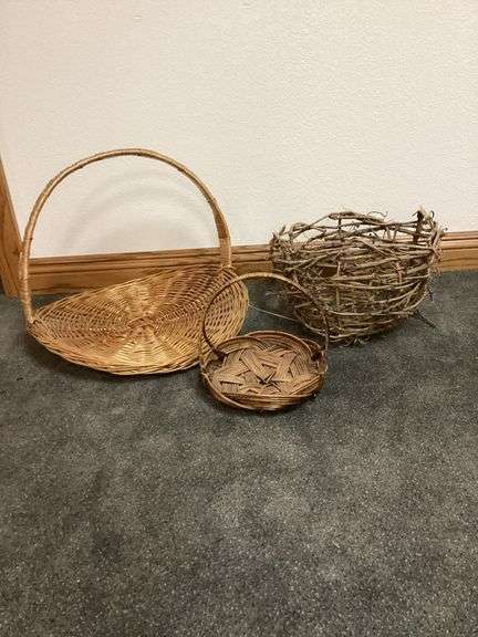 Baskets - Auction Ohio