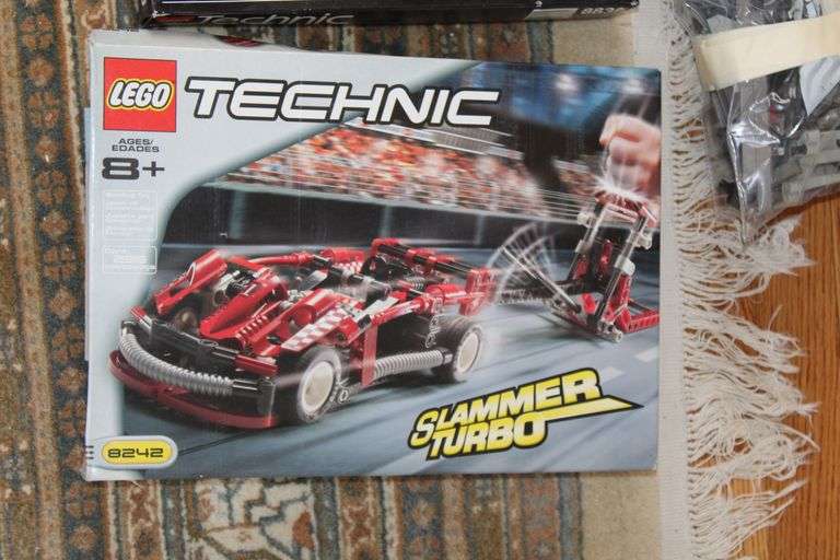 LEGO Technic Builder Sets - Auction Ohio