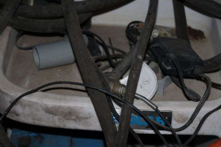 Ecolab Portable Sprayer - Auction Ohio