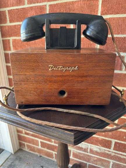Vintage art deco Dictograph w/Bakelite - Auction Ohio