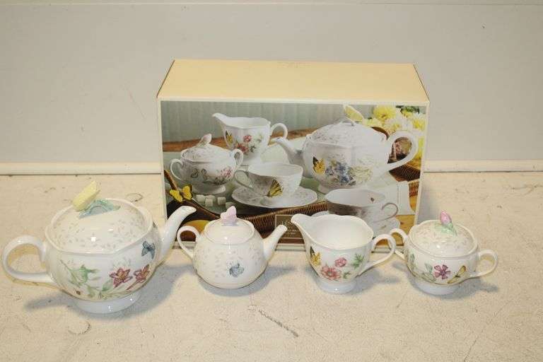 Lenox Butterfly Tea Set - Auction Ohio