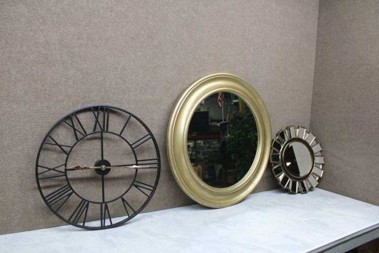 Mirrors/Wall Clock - Auction Ohio