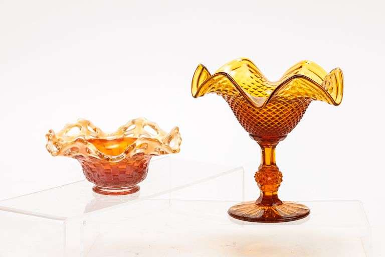 Pair of Vintage Glassware- Indiana Glass and Carnival - Auction Ohio