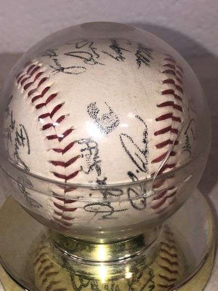 Baseball collectibles - Auction Ohio
