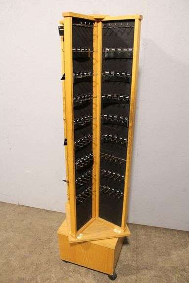 Rotatable Retail Shelving Unit - Auction Ohio