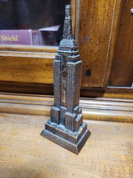 Metal New York Building Figure 5.5'' Tall - Auction Ohio