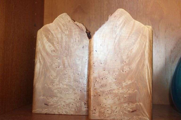 Burl Wood Bookends - Auction Ohio