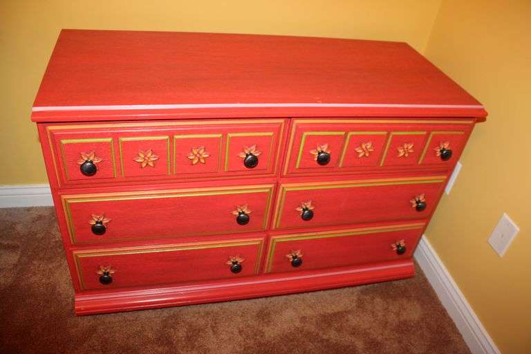 Red Dresser - Auction Ohio