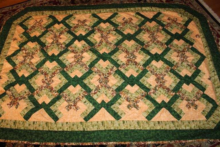 Calico Quilt - Auction Ohio