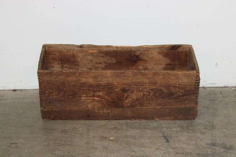 Antique Dynamite Wood Crate - Auction Ohio