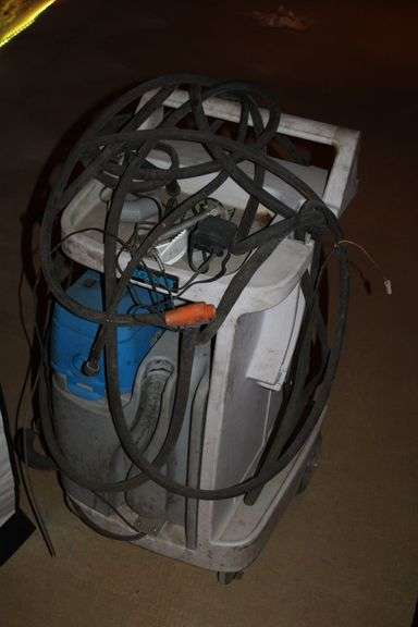 Ecolab Portable Sprayer - Auction Ohio