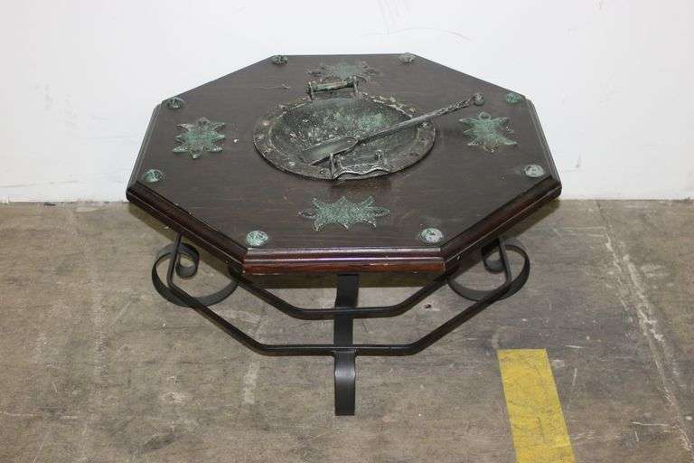 Brazier Coffee Table - Auction Ohio