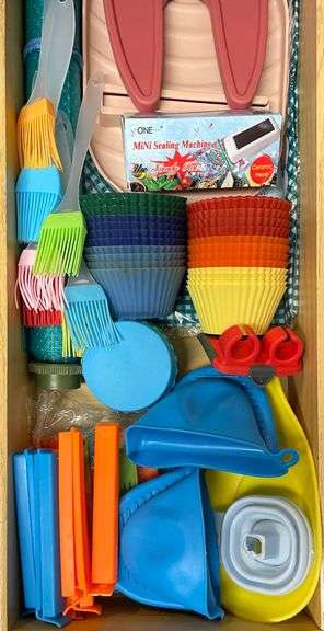 Baking & Cooking Accessories - Auction Ohio