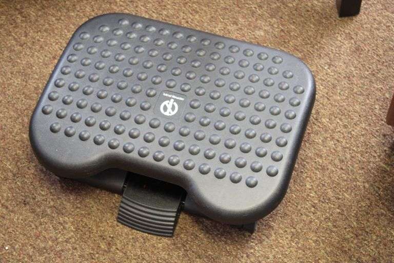 Mind Reader Under Desk Feet Platform - Auction Ohio