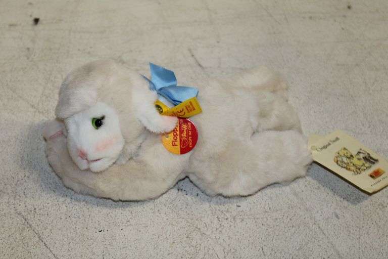 Steiff Poppy Pig - Auction Ohio