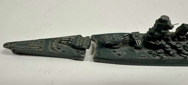 WWII Navy Battleship Recognition Models - Auction Ohio