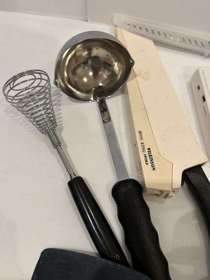 Kitchen Utensils - Auction Ohio