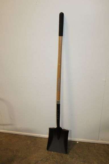 Silverback Square Head Shovel - Auction Ohio