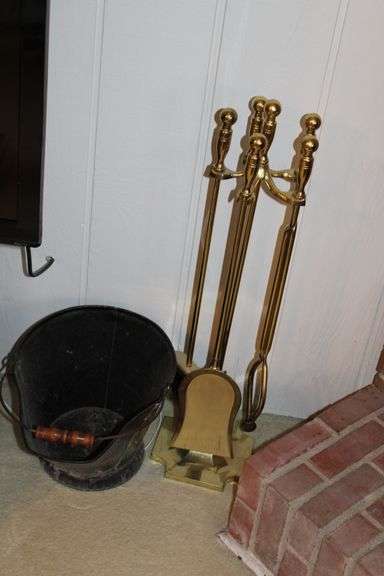 Fireplace Tools & Ash Bucket - Auction Ohio
