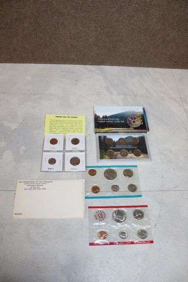 Proof/Mint Sets & 2004 Nickel Set - Auction Ohio