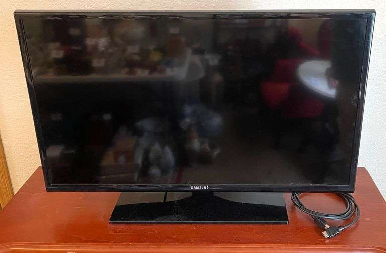 Samsung 32 Inch TV - Auction Ohio