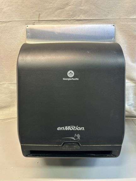 Georgia-Pacific enMotion Automatic Paper Towel Dispenser - Auction Ohio