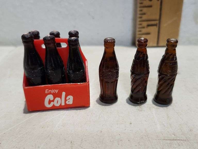 Vintage Miniature Plastic Coca Cola Bottles - Auction Ohio