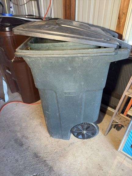 Garbage Can - Auction Ohio
