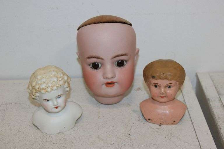 Antique Doll Heads - Auction Ohio