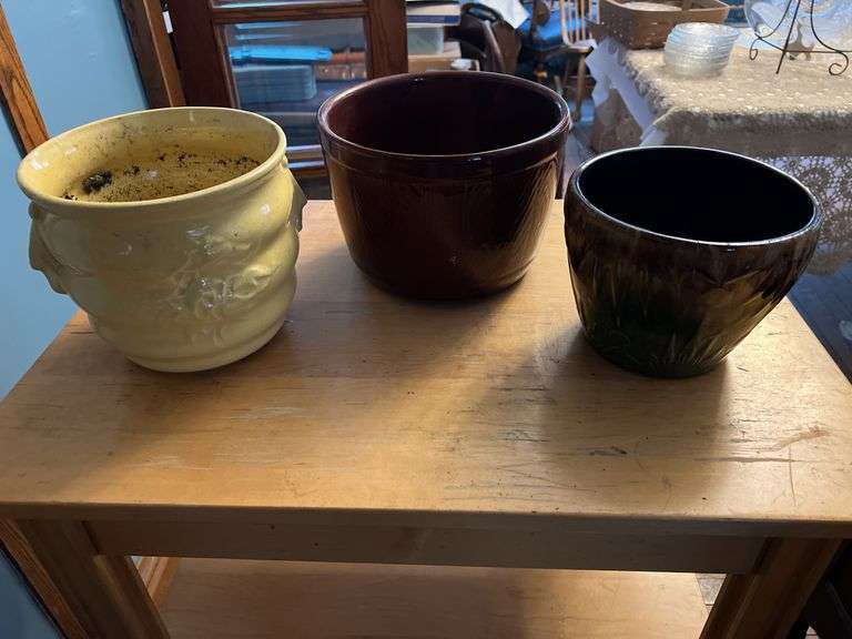 Planters - Auction Ohio