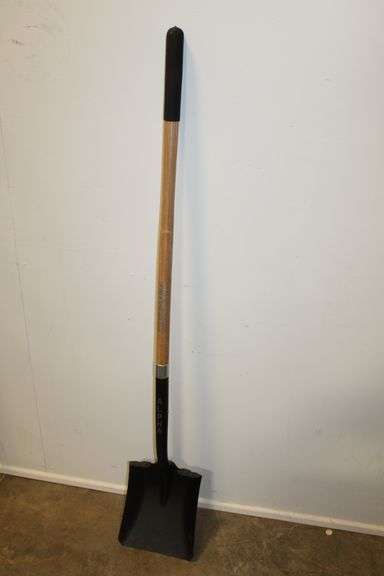 Silverback Square Head Shovel - Auction Ohio