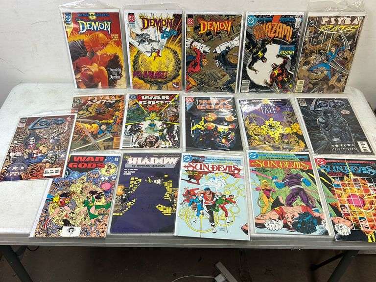 16 DC Comics - Auction Ohio