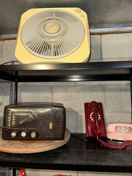 Antique Zenith radio, etc. - Auction Ohio