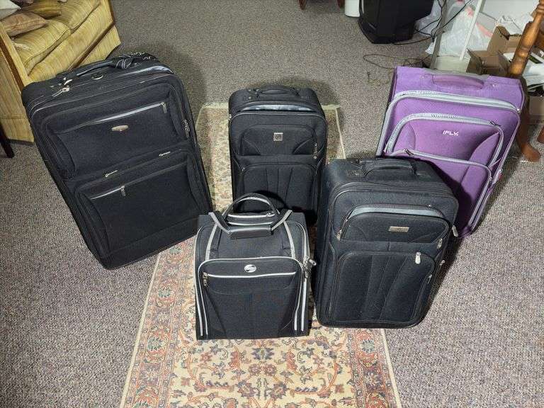 Luggage - Auction Ohio