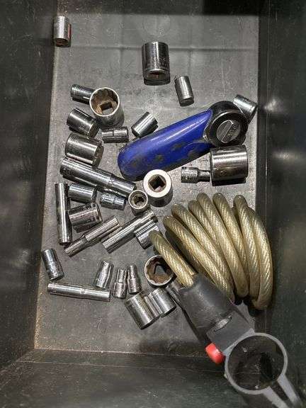 assorted tool stuff - Auction Ohio