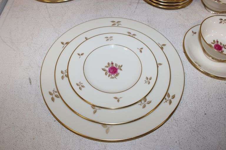 Lenox Rhodora China - Auction Ohio