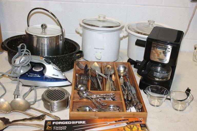 Kitchenware - Auction Ohio