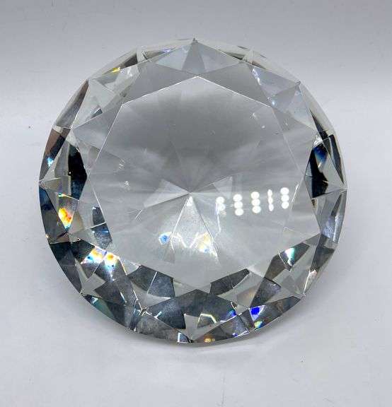 Clear Diamond Paperweight - Auction Ohio
