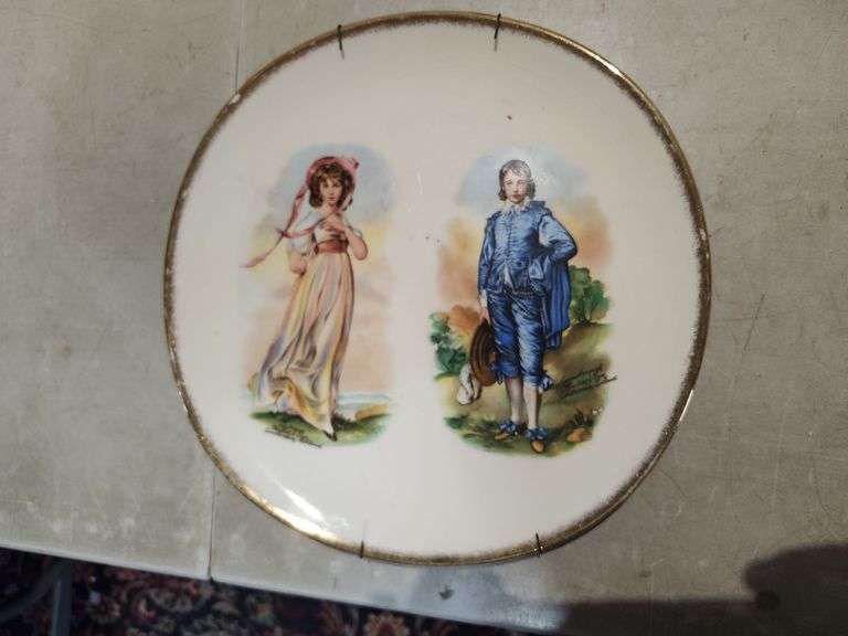 Iva-Lure Crooksville U.S.A. Blue Boy And Pinky Plate 12.5'' - Auction Ohio