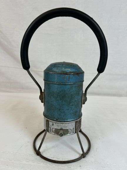 Star Headlight Electric RR Lantern - Auction Ohio