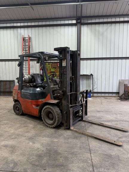 7FGU25 Toyota Forklift - Auction Ohio