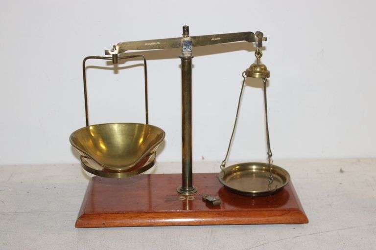 Antique Brass Scale - Auction Ohio