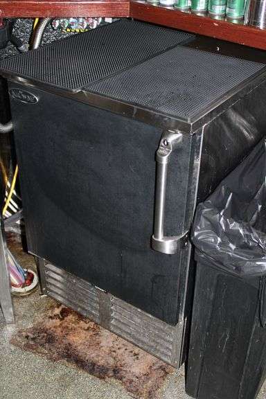 Krowne FMC247-BS-L Under-bar Freezer/Mug Froster - Auction Ohio