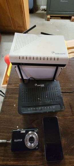 Electronics & Routers - Auction Ohio