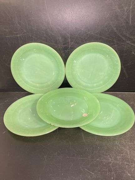 Fireking Jane Ray jadeite - Auction Ohio